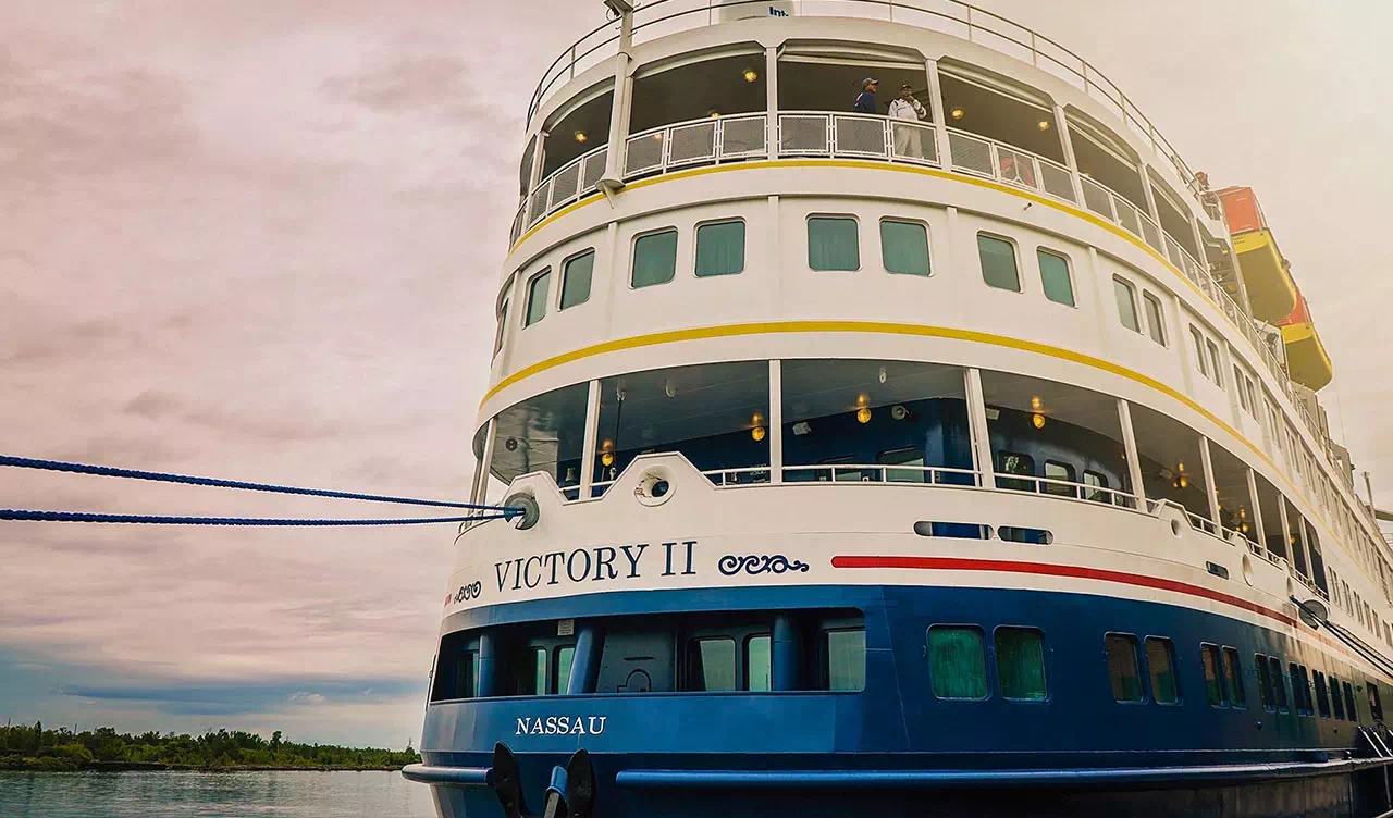 Nos croisières à bord du M/V Victory II - Prix déstockés - Destockage ...